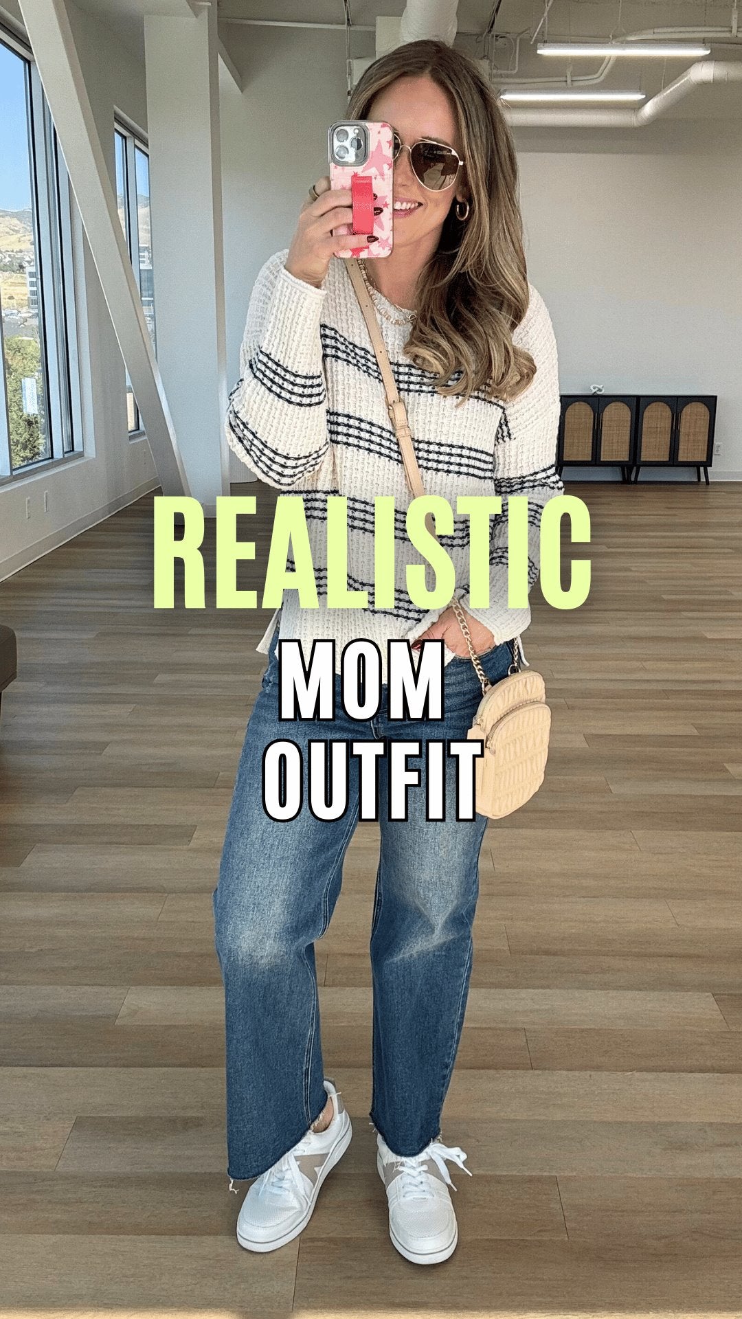 Realistic Mom Outfit 2 – Holley Girl